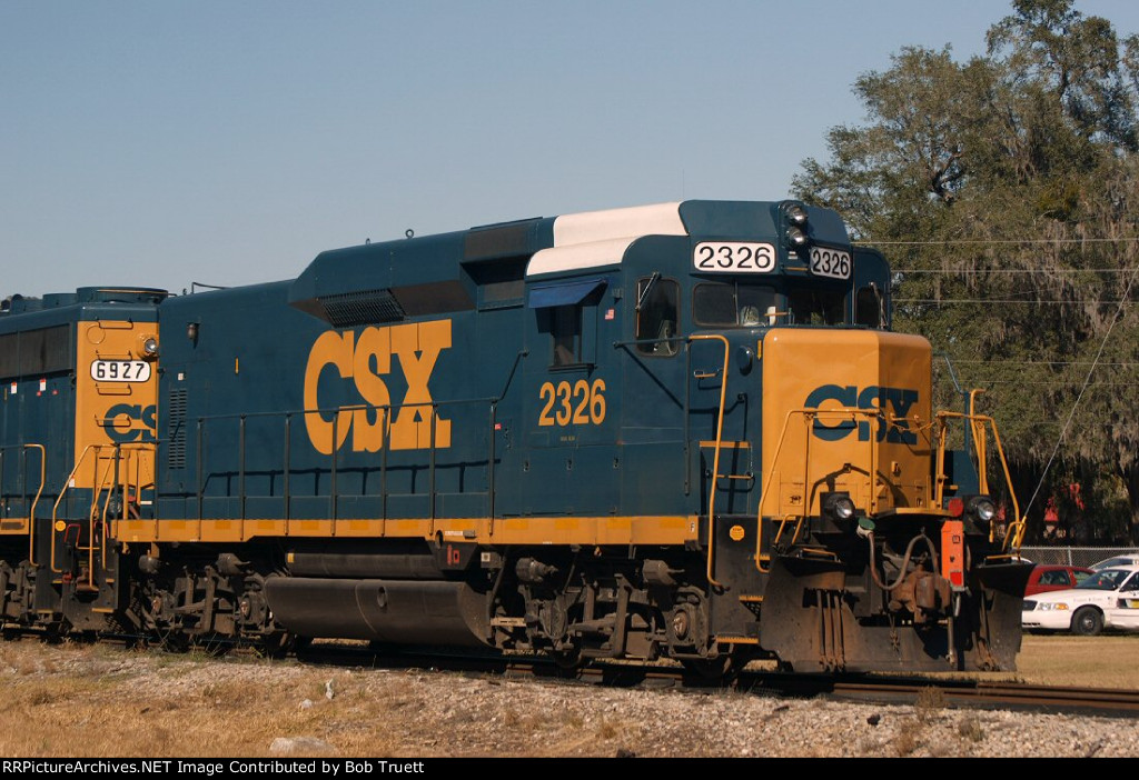 CSX 2326 - even at almost 49 and a half still looks pretty good for her age.